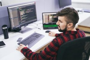 Benefits of using ASP.NET Core for Enterprise Application Development - FiduciaSoft